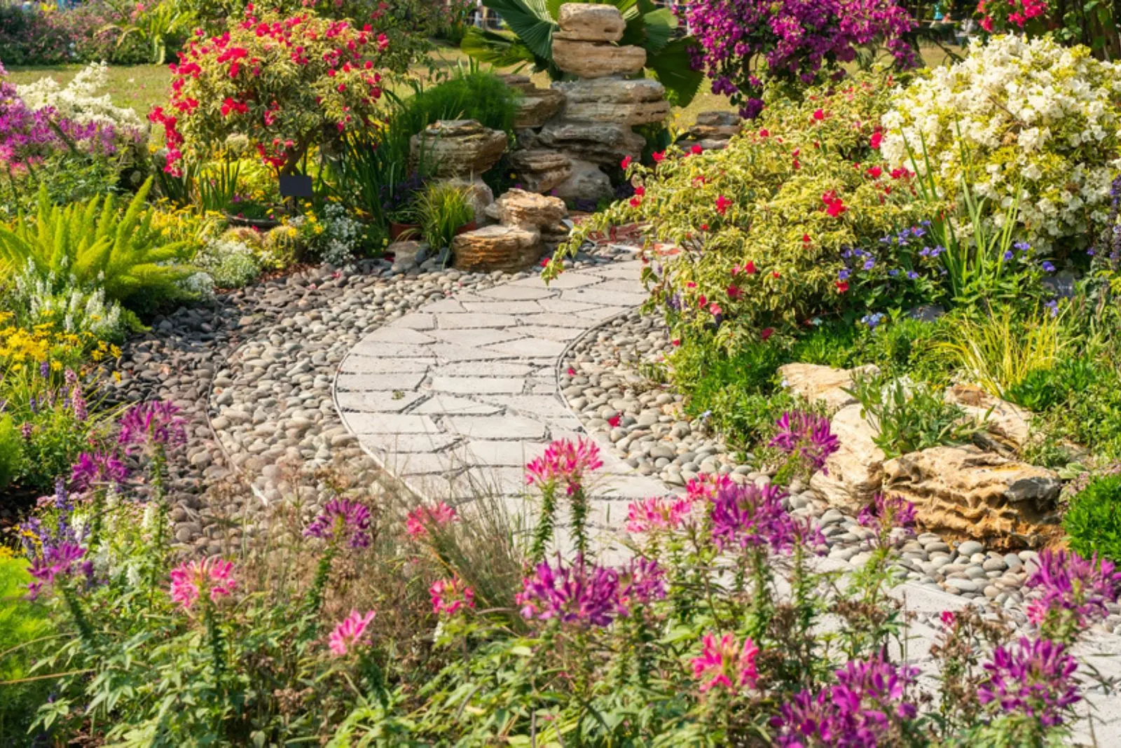 25 Budget-saving Garden Edging Ideas For A Spectacular Yard