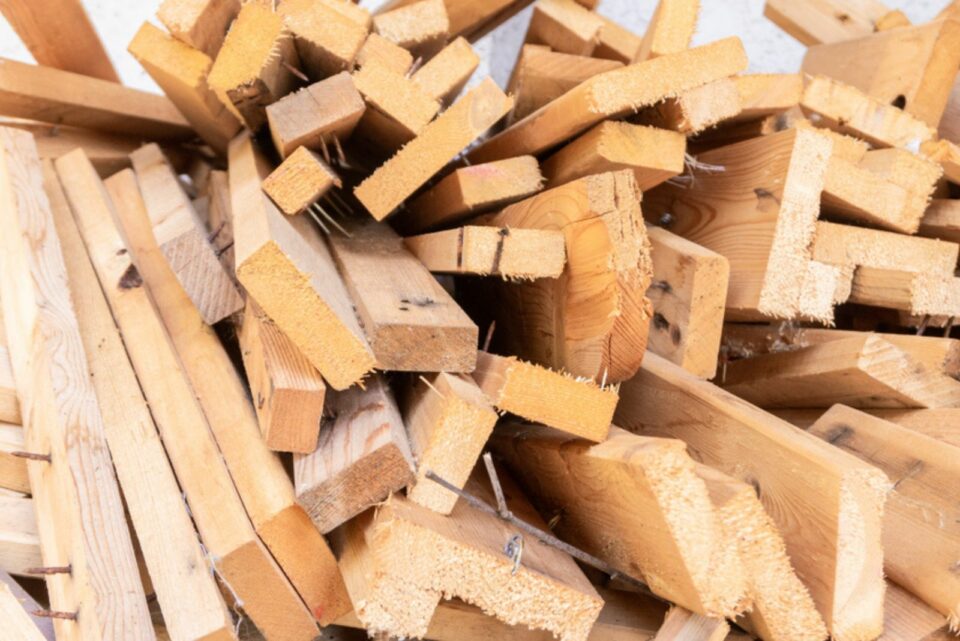 27 Common Household Items Pros Say You Should Reuse In Your Garden (And ...