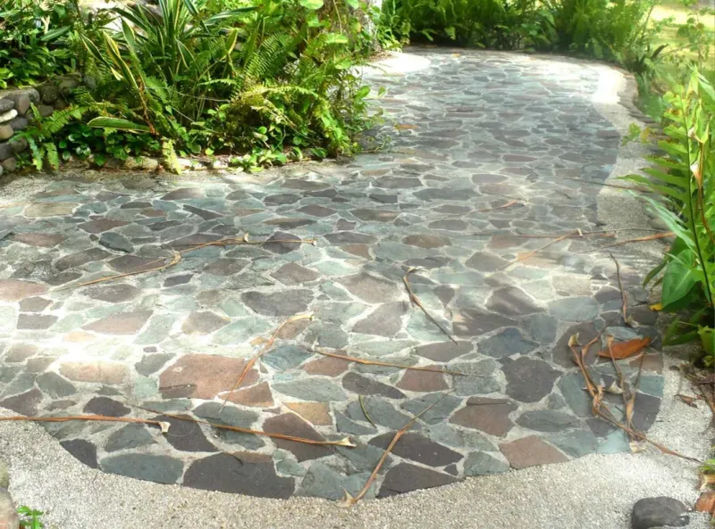 Garden Edging Ideas That Improve Colorado Yards Without Overspending